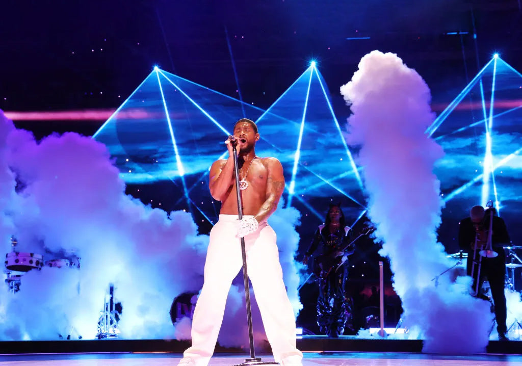 The Breakdown Of Usher’s Undeniable Super Bowl Performance Glow using ...